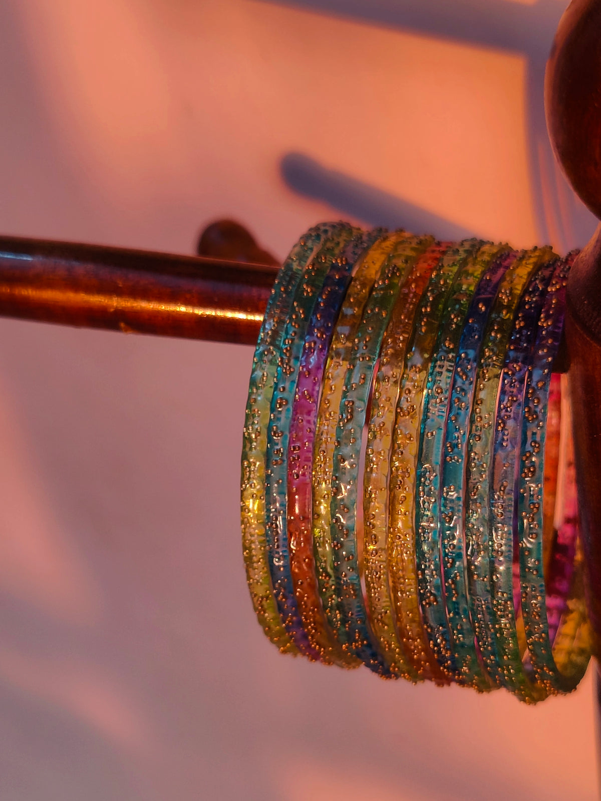 Pakistani raindrop glass bangles (12 piece/ one dozen) – Gulezar